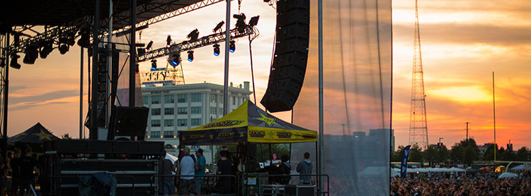 5 Reasons a Mobile Stage is Perfect for Your Event | The Lighting ...